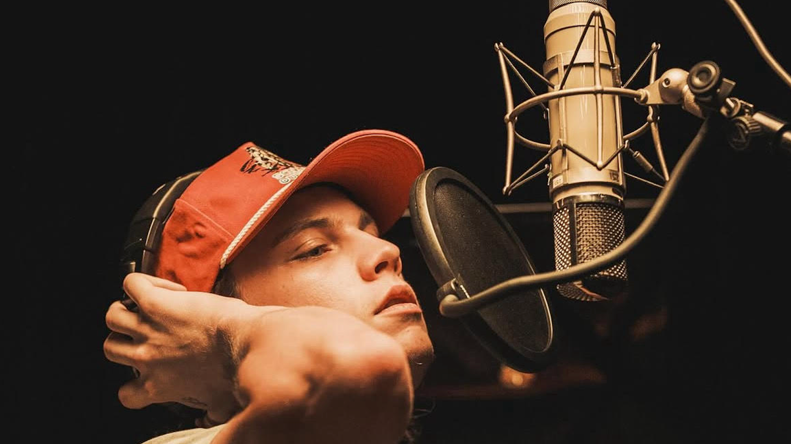 Artist Spotlight with Blake Whiten – Sauce Music